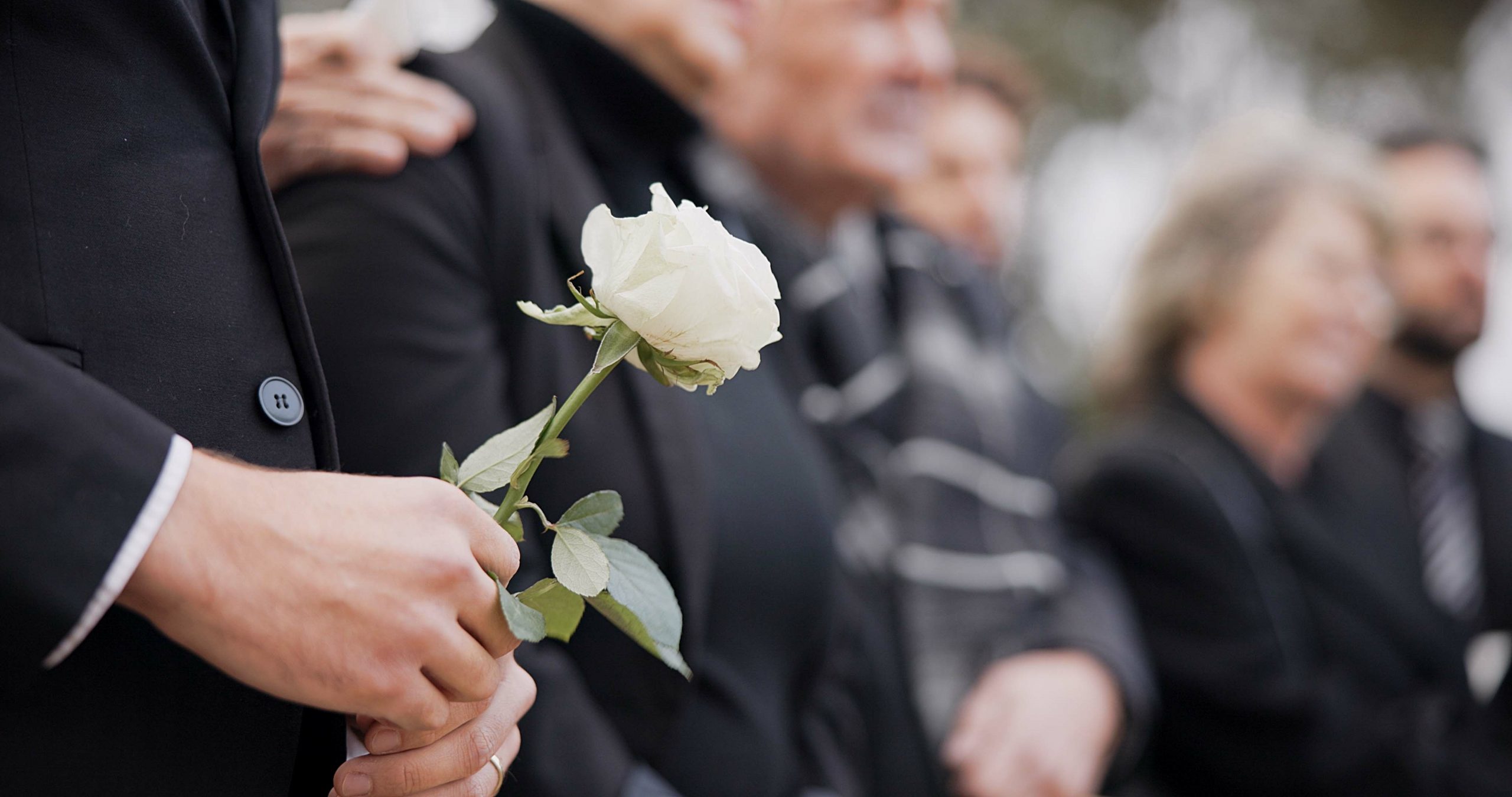 Cremation Versus In-Ground Burial - What’s Better for My Family?
